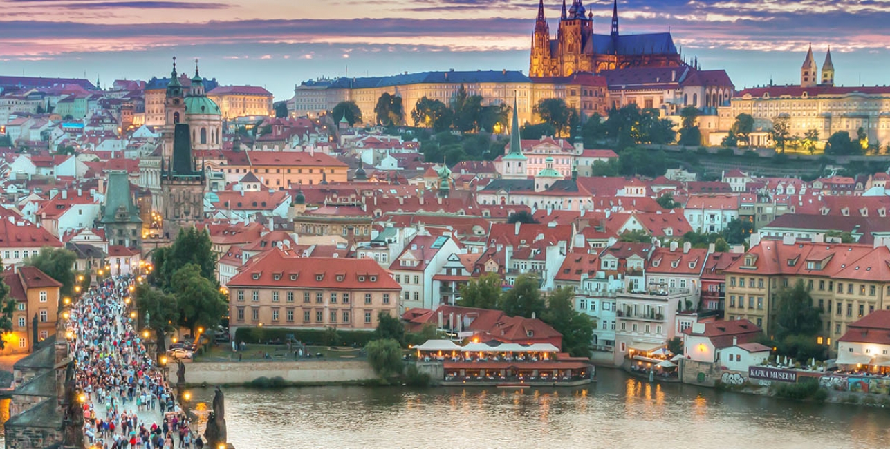Vienna and Prague | Railbookers®
